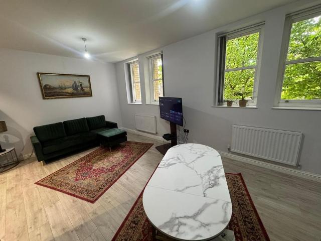 1 bedroom flat to rent