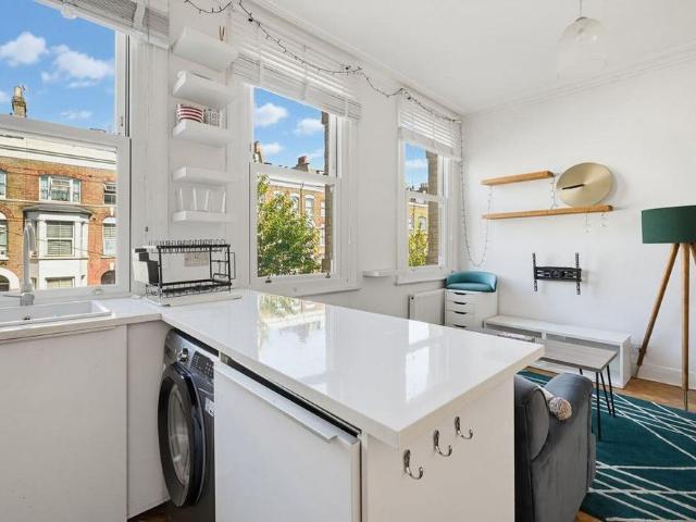 1 bedroom flat to rent