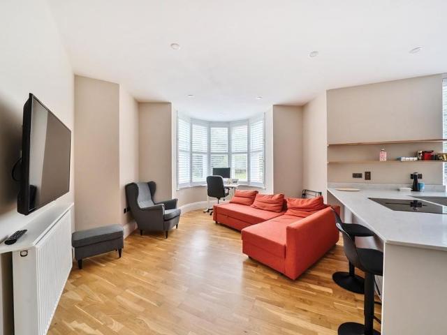 1 bedroom flat to rent