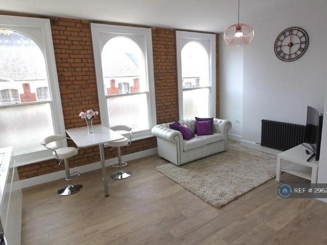 1 bedroom flat to rent