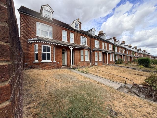 1 bedroom Flat To Rent