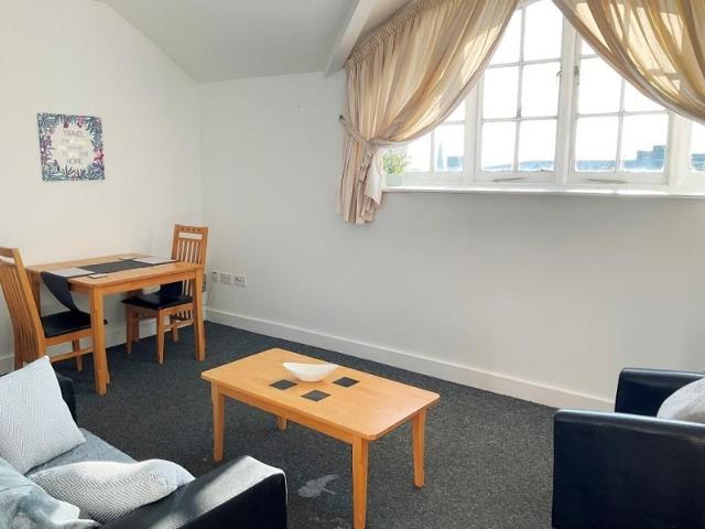 1 bedroom flat to rent
