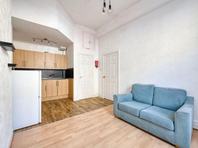 1 bedroom flat to rent