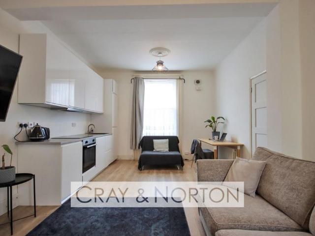 1 bedroom flat to rent
