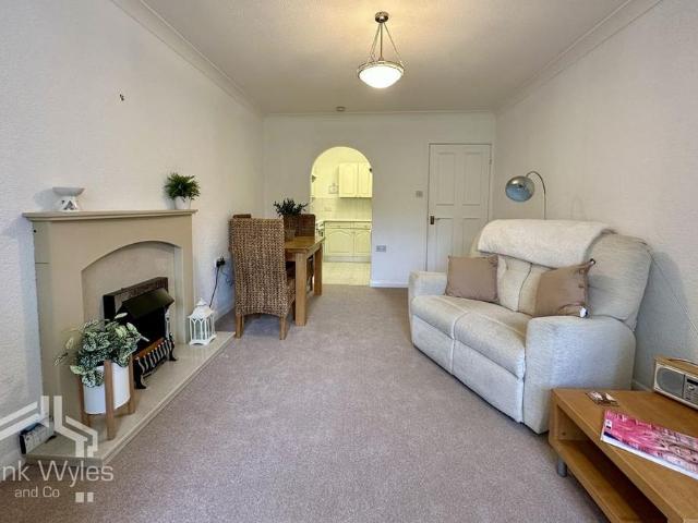 1 bedroom flat to rent