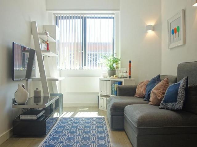 1 bedroom flat to rent