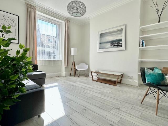 1 bedroom flat to rent