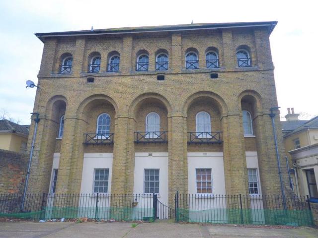 1 bedroom flat to rent