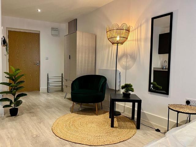1 bedroom flat to rent