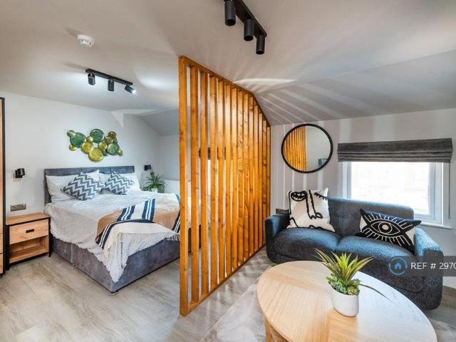 1 bedroom flat to rent