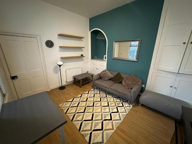 1 bedroom flat to rent