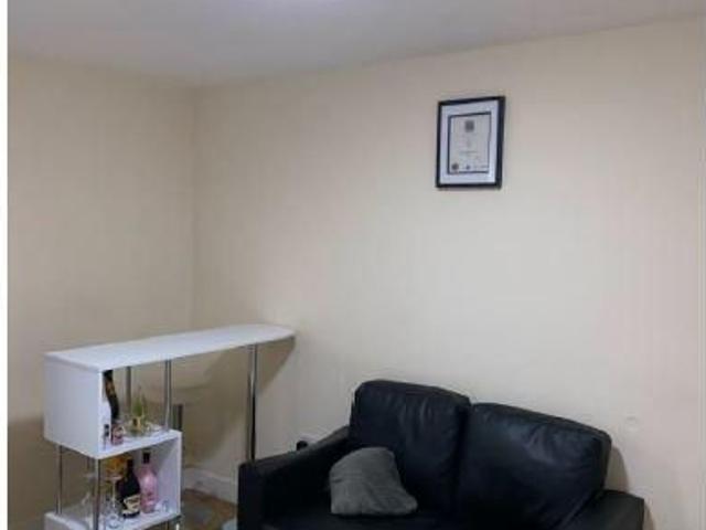 1 bedroom flat to rent
