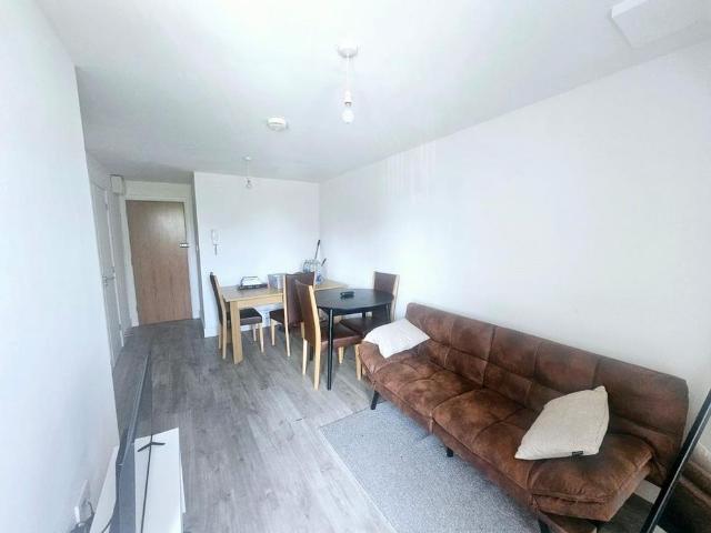 1 bedroom flat to rent