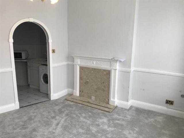 1 bedroom flat to rent