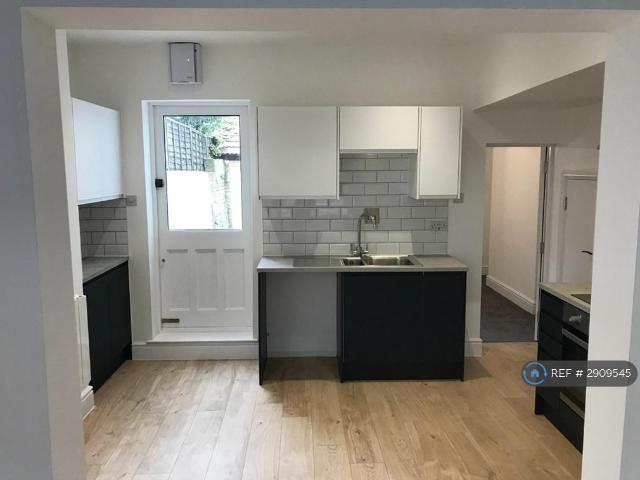 1 bedroom flat to rent