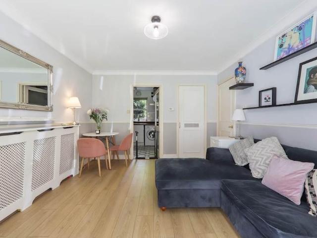 1 bedroom flat to rent