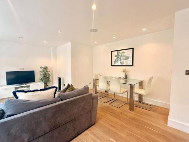 1 bedroom flat to rent