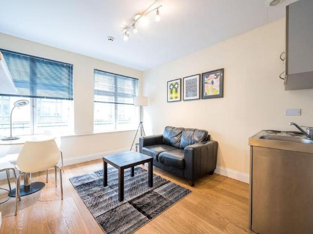 1 bedroom flat to rent