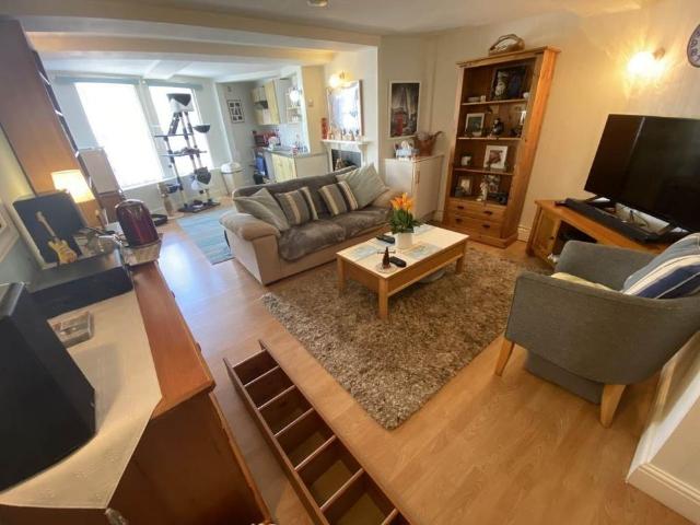 1 bedroom flat to rent