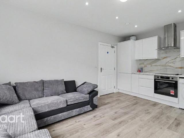 1 bedroom flat to rent