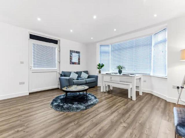 1 bedroom flat to rent