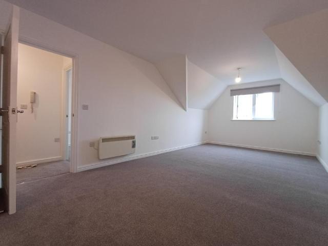 1 bedroom flat to rent