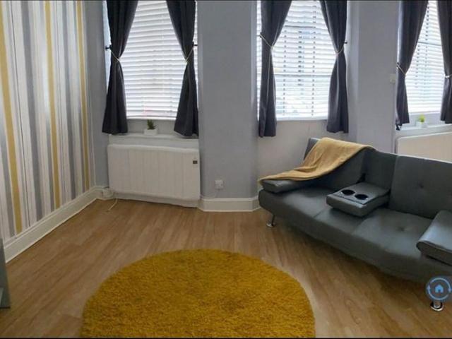 1 bedroom flat to rent