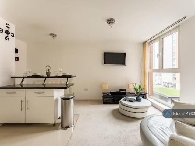 1 bedroom flat to rent