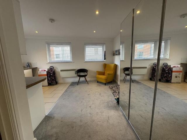 1 bedroom flat to rent