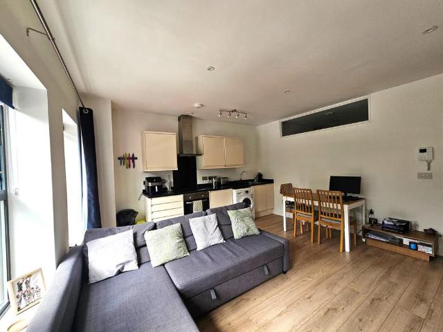 1 bedroom flat to rent