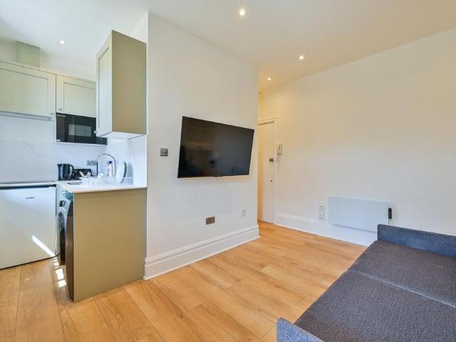 1 bedroom flat to rent