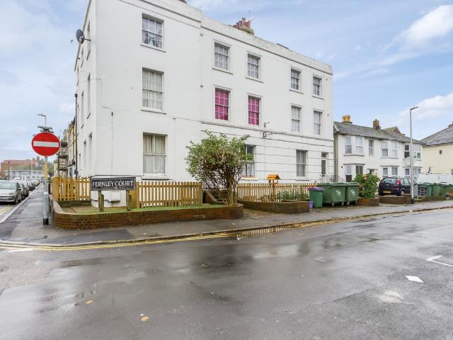 1 bedroom Flat To Rent