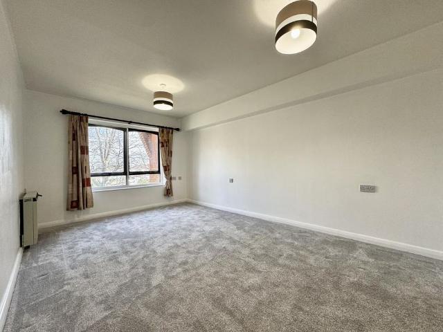 1 bedroom property to rent