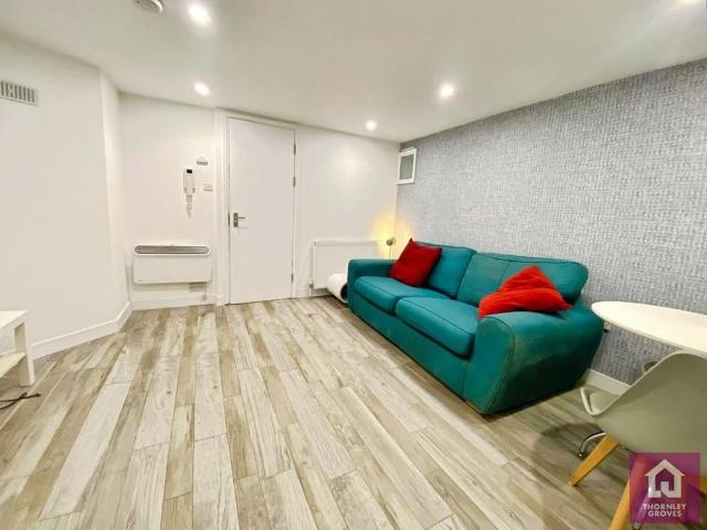 1 bedroom flat to rent