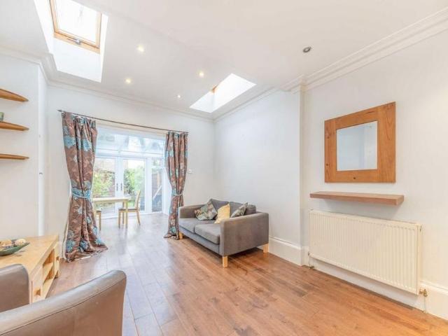 1 bedroom flat to rent