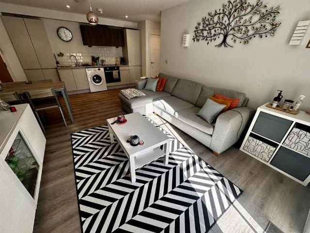 1 bedroom flat to rent