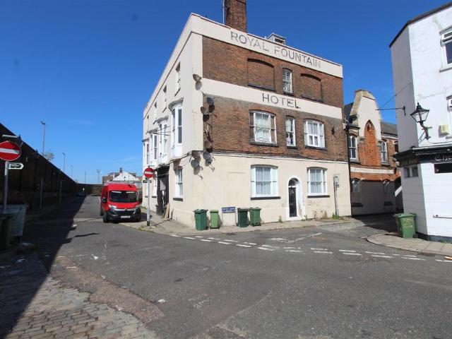 1 bedroom flat to rent