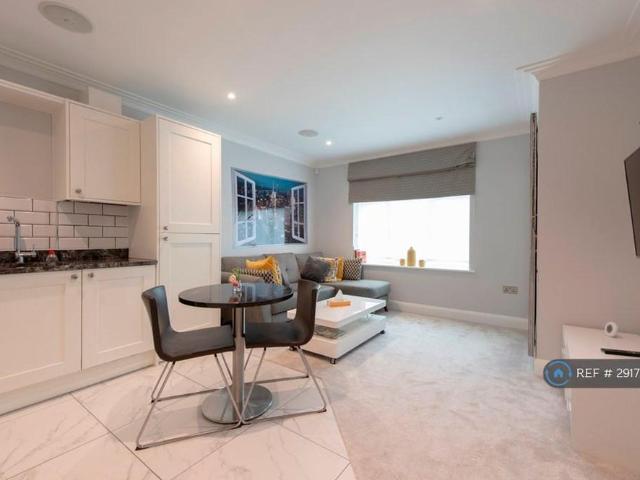 1 bedroom flat to rent