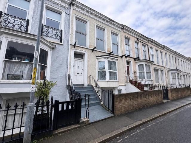 1 bedroom flat to rent
