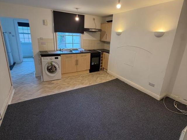 1 bedroom flat to rent