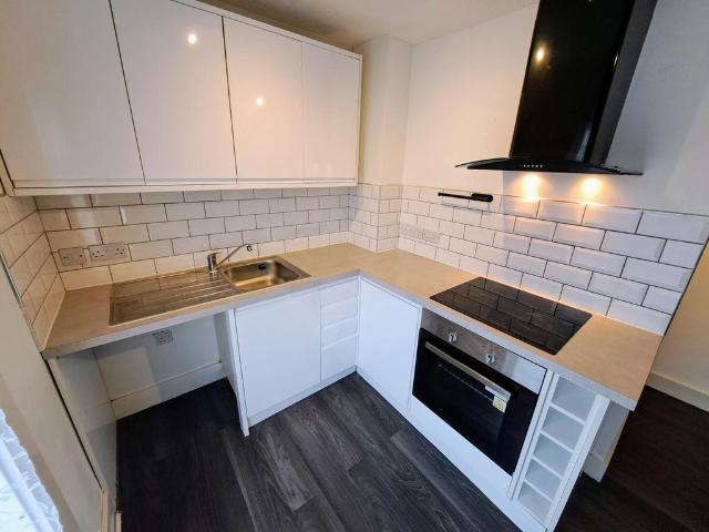 1 bedroom flat to rent