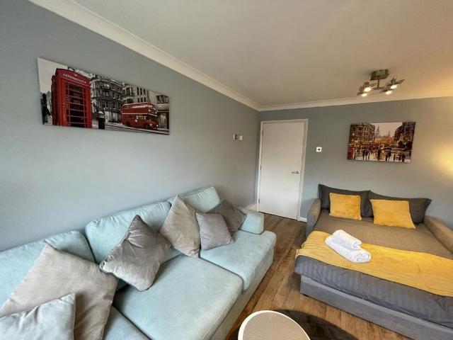 1 bedroom flat to rent