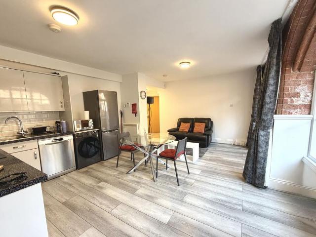 1 bedroom flat to rent
