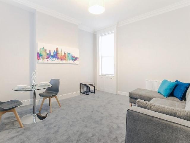 1 bedroom flat to rent