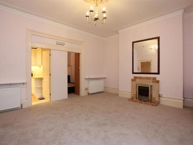 1 bedroom flat to rent