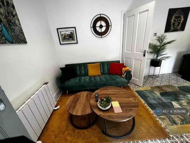 1 bedroom flat to rent
