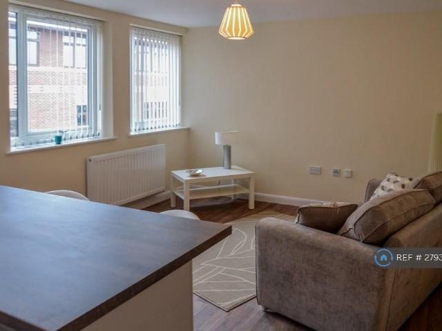 1 bedroom flat to rent