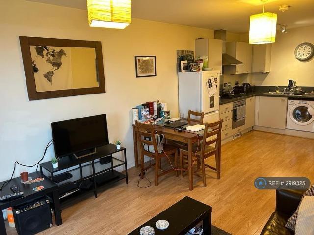 1 bedroom flat to rent