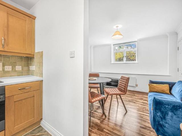 1 bedroom flat to rent