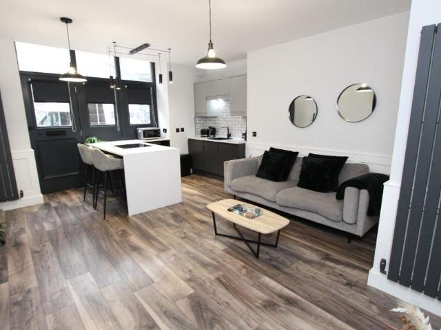 1 bedroom flat to rent